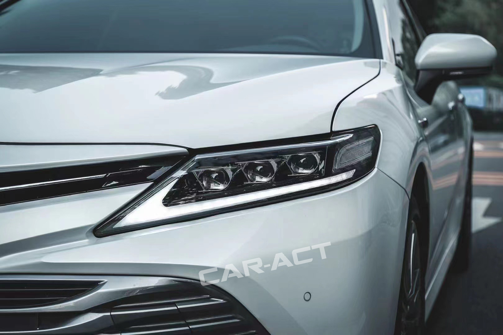 2018-2022 Toyota Camry 8th Generation Triple Beam Stream LED Headlights